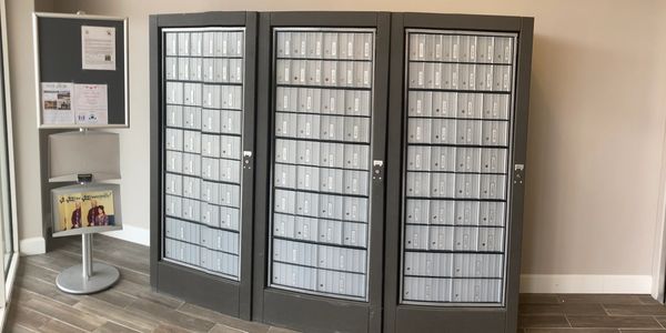 Mailbox Rental